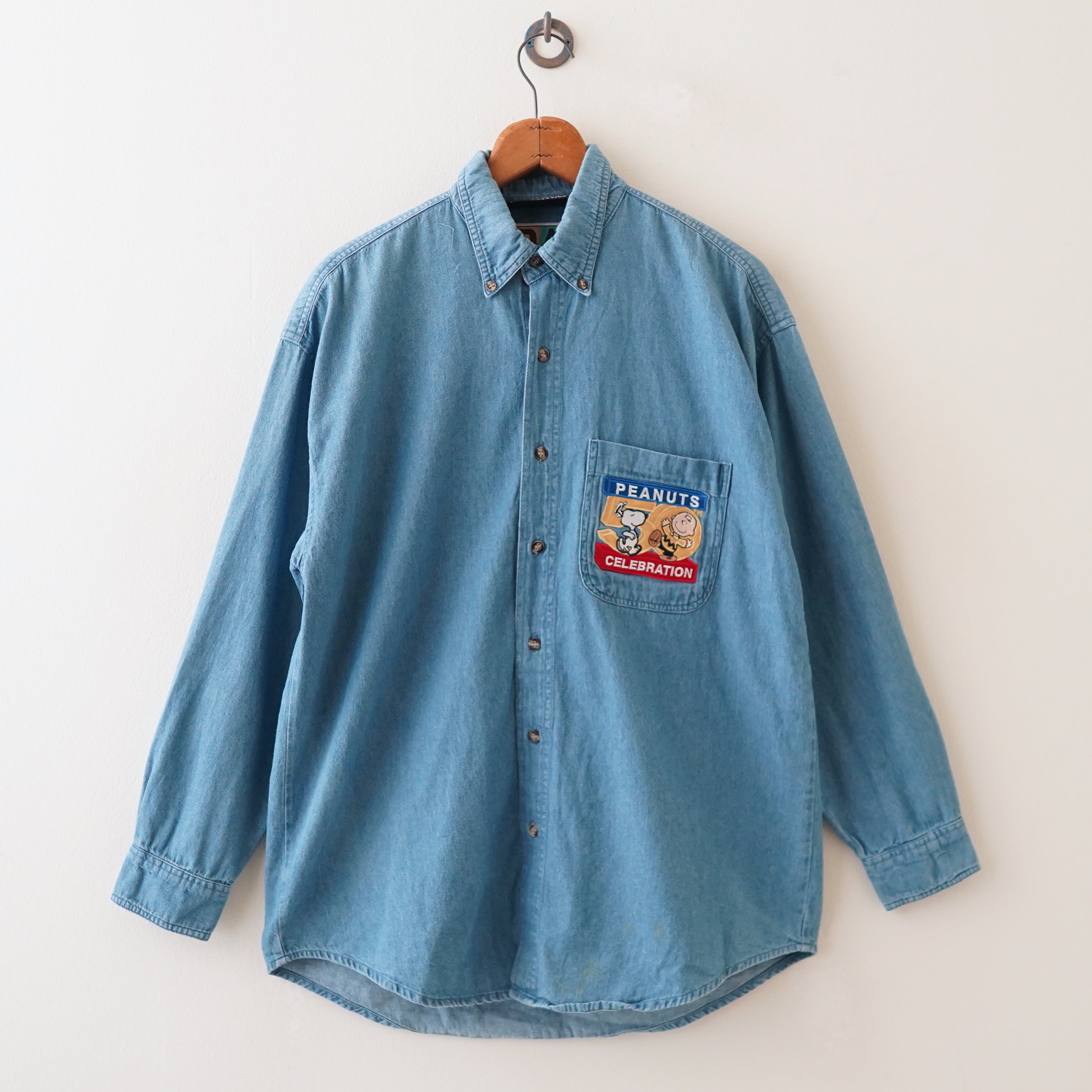 PEANUTS Snoopy denim shirts – NEVER KNOWS