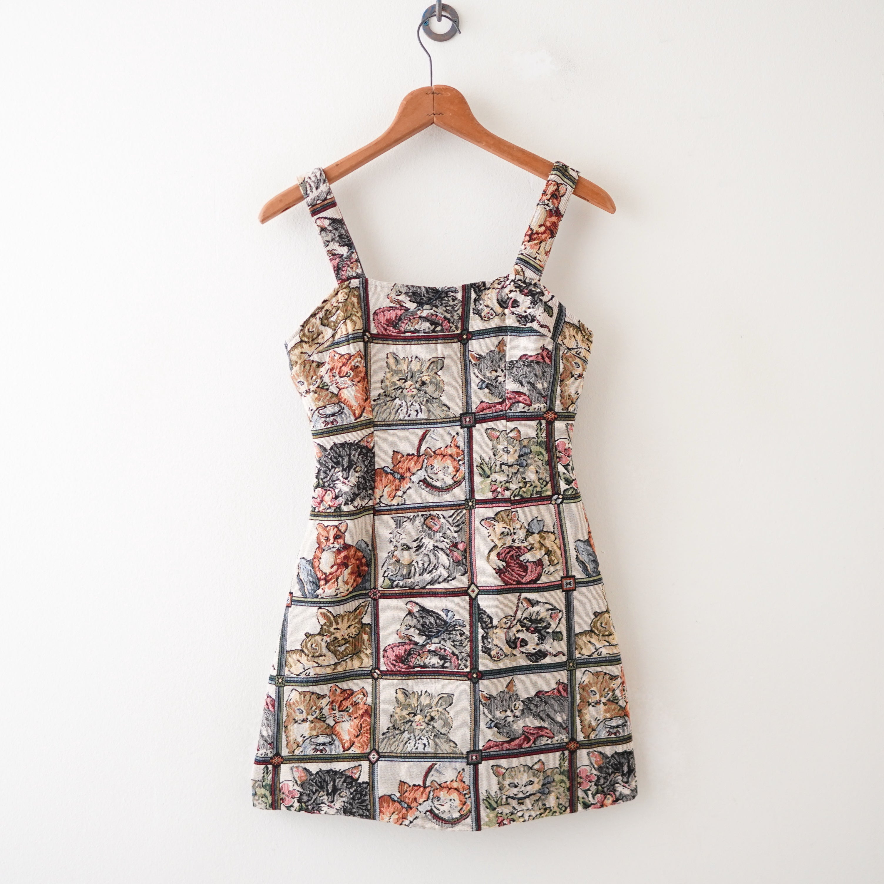 CIDER sleeveless one piece – NEVERKNOWS