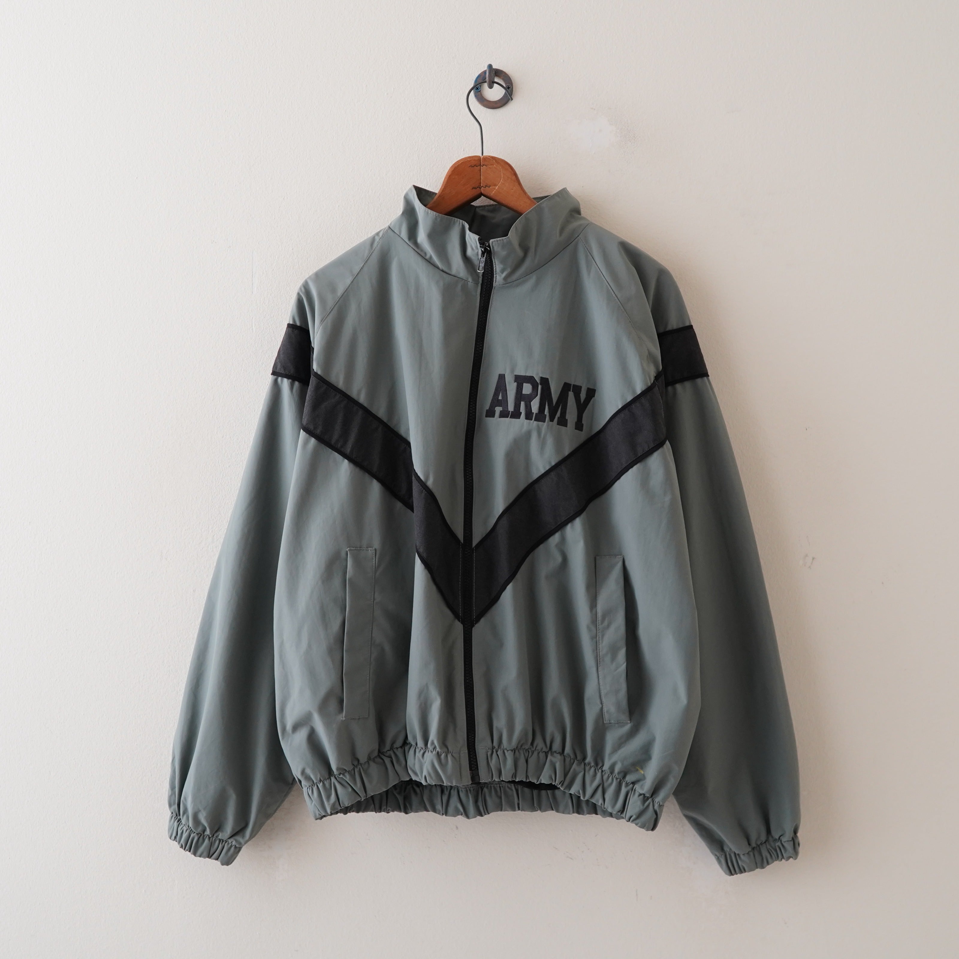 US ARMY IPFU military jacket – NEVERKNOWS